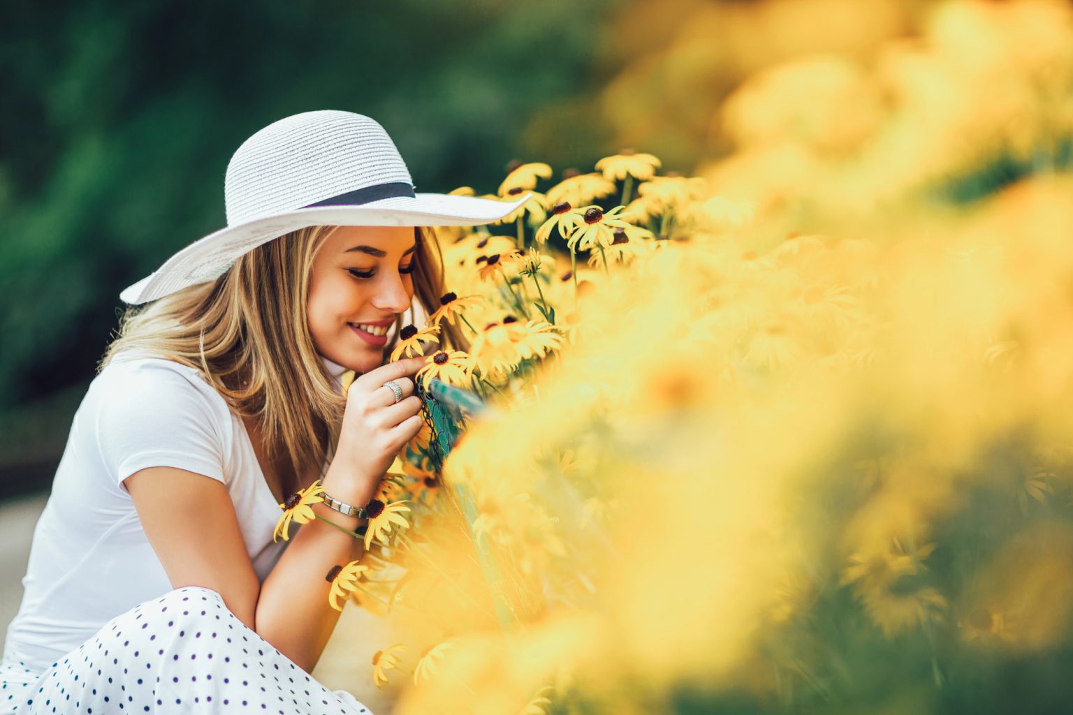 Why Do I Isolate Myself From Everyone: Social Isolation Explained